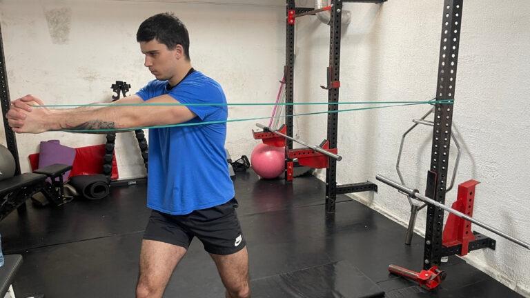 How to Do a Kneeling Pallof Press: Muscles Worked, Benefits, and ...