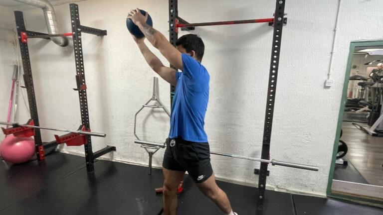 How to Do a Kneeling Pallof Press: Muscles Worked, Benefits, and ...